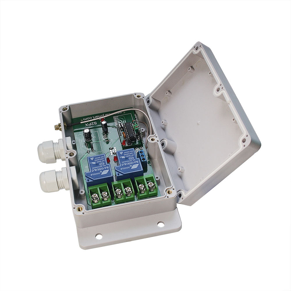 100M 2 Channels DC Output 30A Working Current Remote Control Switch ...